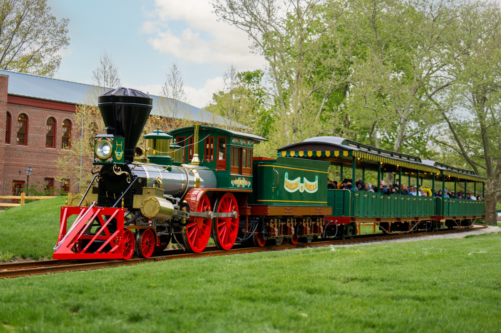 Severn Lamb - design, supply and manufacture of light urban, leisure ...